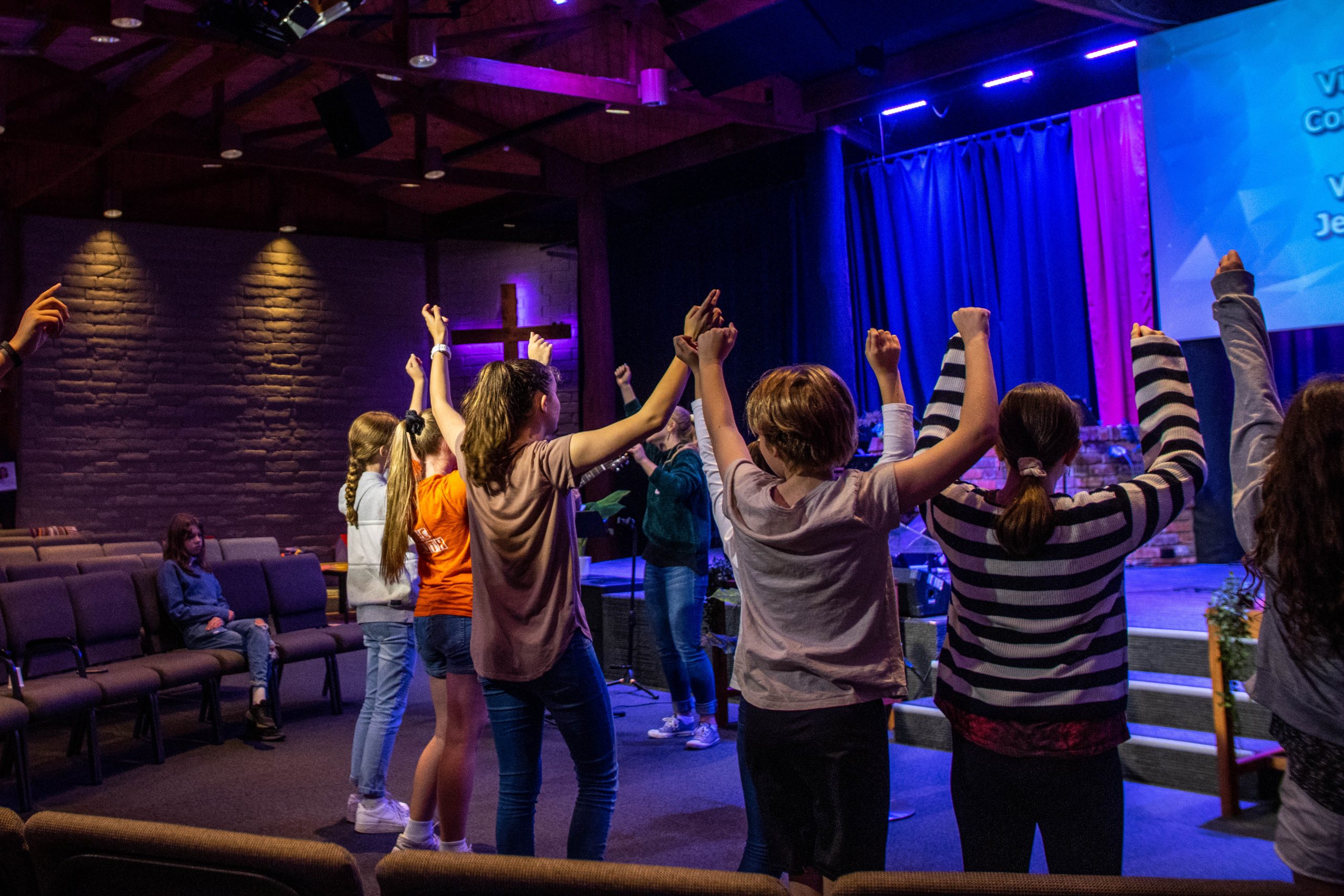 DVBC Youth - Diamond Valley Baptist Church